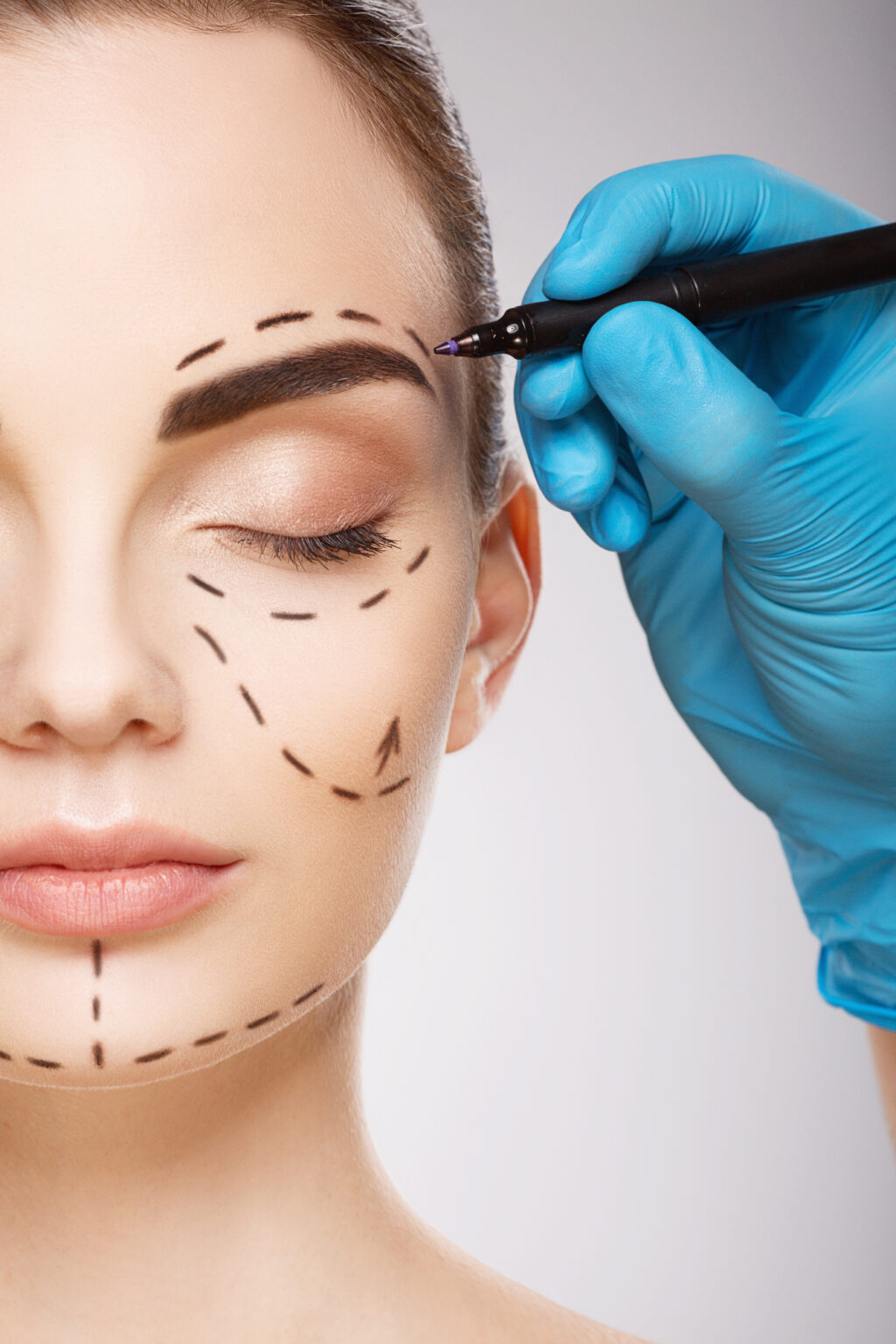 Kako se lifting lica razvijao kroz povijest